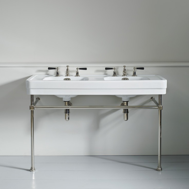 Soho double basin on a frame