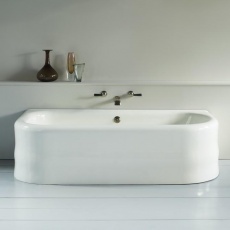 Soho bath in vitrite